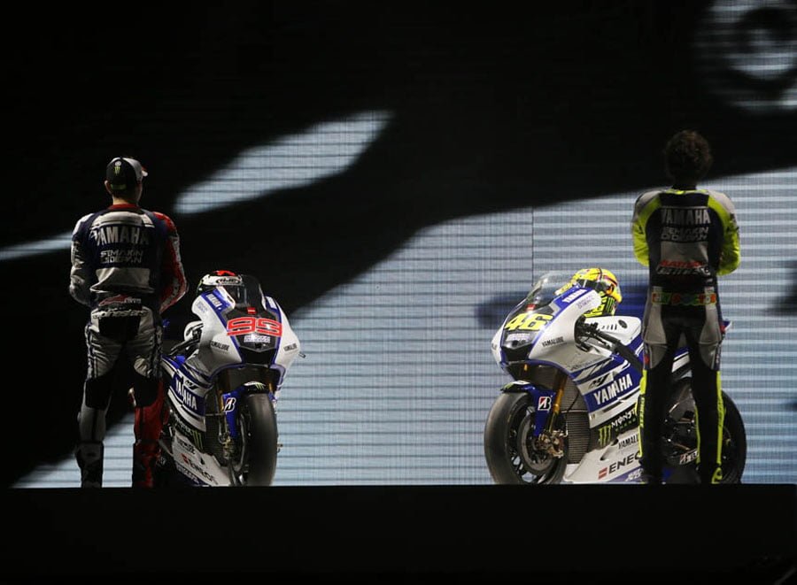 As cores da Yamaha M1 para o MotoGP deste ano