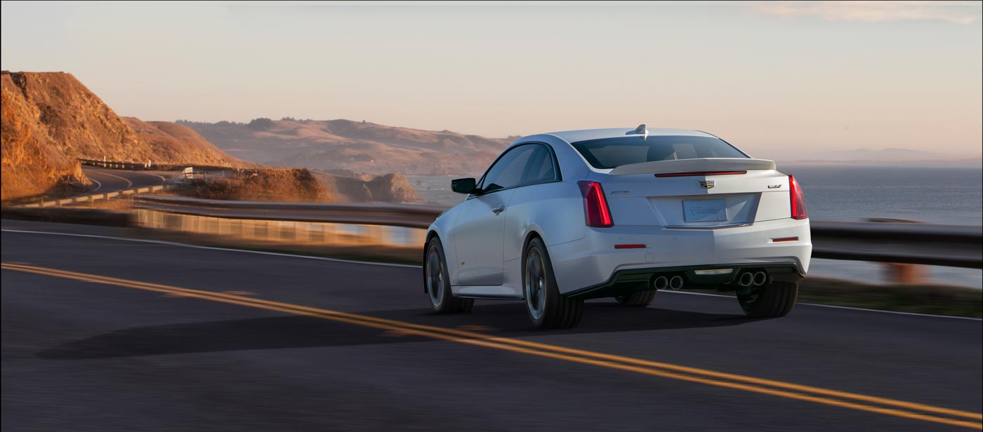 Cadillac ATS-V com 455 cv
