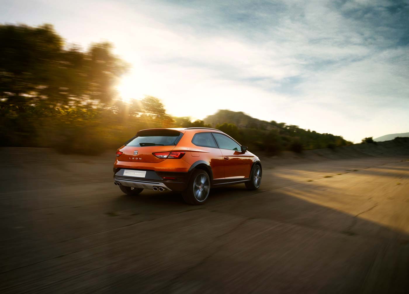 Leon Cross Sport antecipa primeiro SUV da Seat (com video)